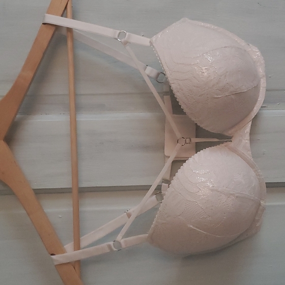 Victoria's Secret | Intimates & Sleepwear | Victorias Secret Pushup ...